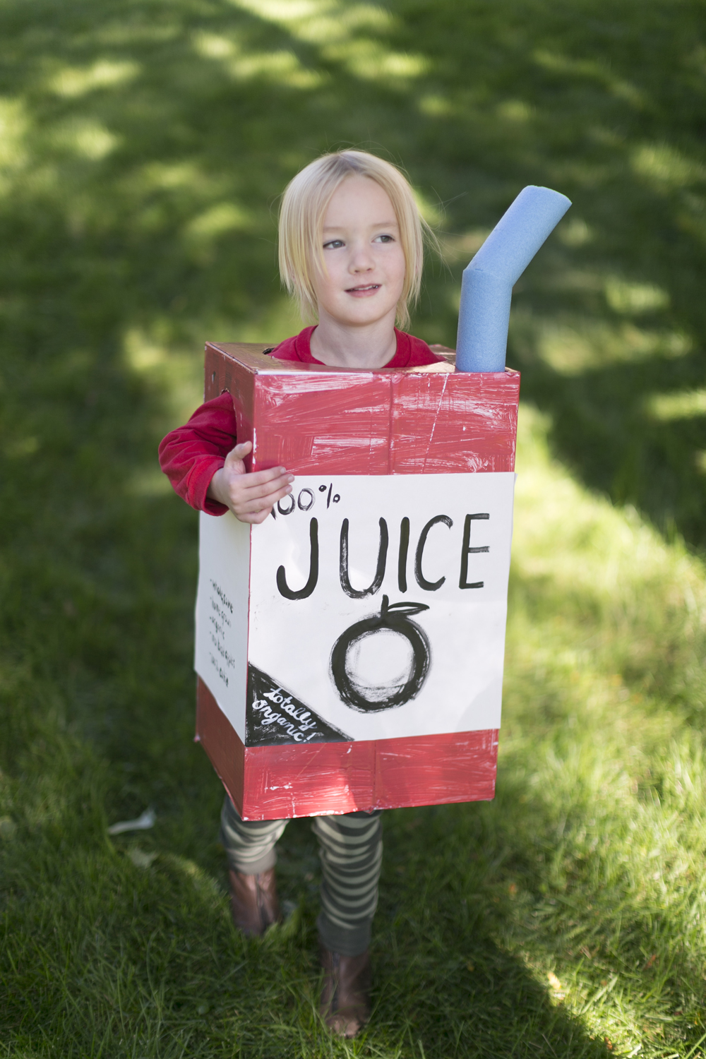 20 Insanely Clever Last-Minute Halloween Costumes Ideas - Flawssy 20 Insanely Clever Last-Minute Halloween Costumes Ideas - Flawssy